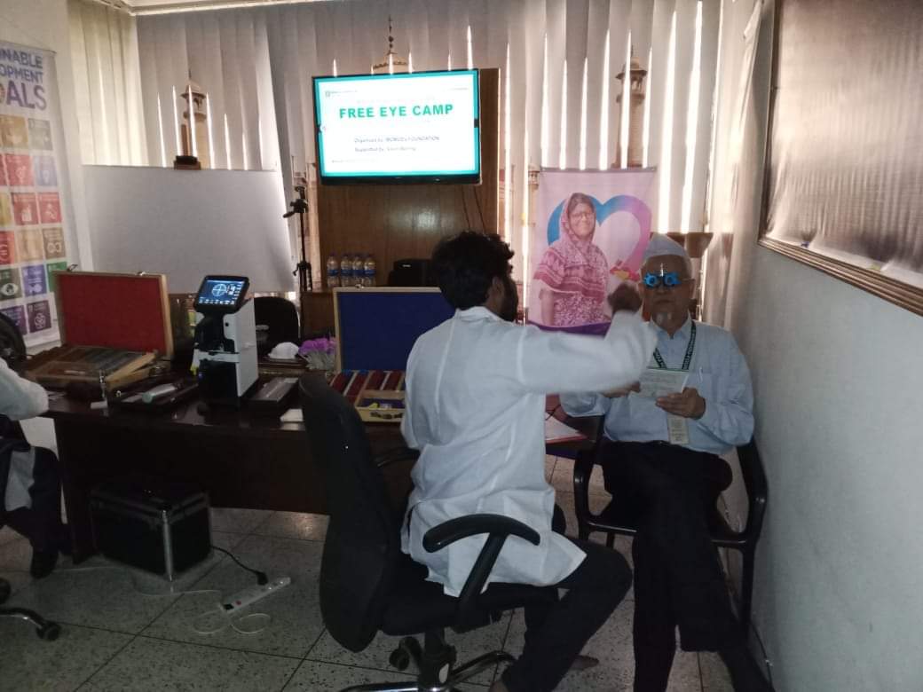 Eye Testing Camp by Vision Spring Bangladesh at MOMODa FOUNDATION ...